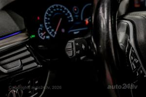 Melns BMW 5 Series 2019 Pērnava, ar dzinēja tilpumu 3.00 L un nobraukumu 230 tūkst. km par 18500 €, foto 26 vietnē AUTOMOTO.COM.LV