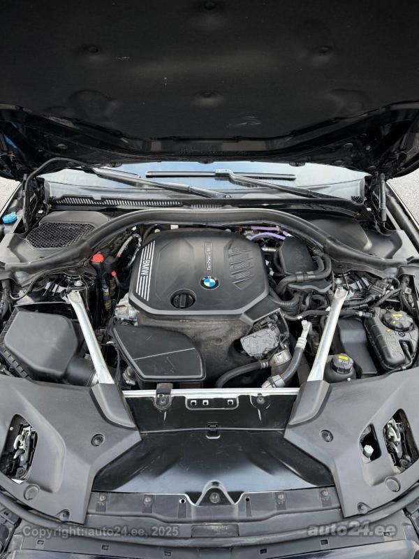 Melns BMW 5 Series 2020 Tallina, ar dzinēja tilpumu 2.00 L un nobraukumu 228 tūkst. km par 20000 €, foto 11 vietnē AUTOMOTO.COM.LV