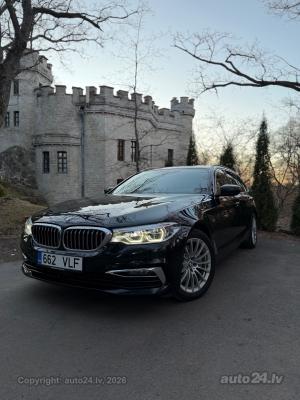 Melns BMW 5 Series 2020 Tallina, ar dzinēja tilpumu 3.00 L un nobraukumu 120 tūkst. km par 31900 €, foto  vietnē AUTOMOTO.COM.LV