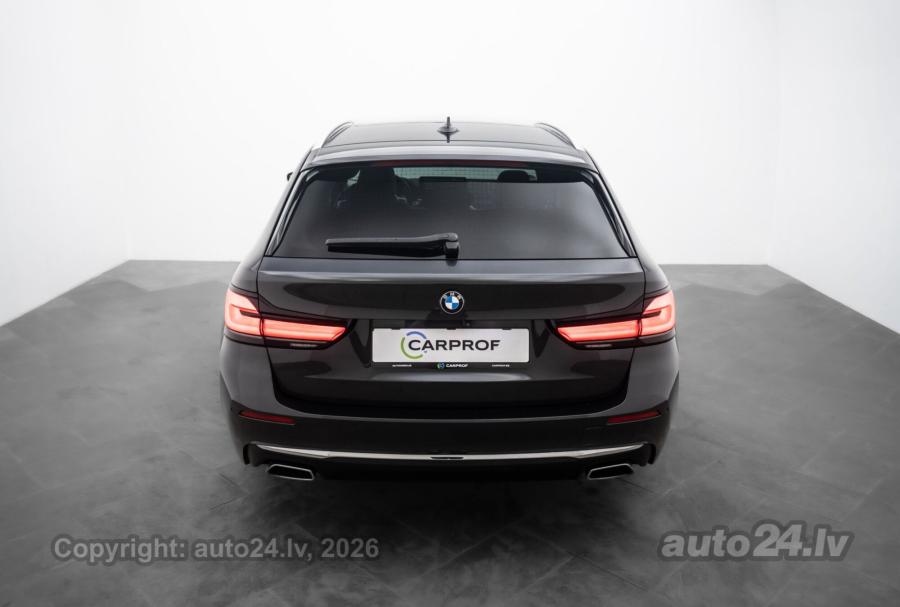 Melns BMW 5 Series 2020 Tallina, ar dzinēja tilpumu 3.00 L un nobraukumu 182 tūkst. km par 27999 €, foto 6 vietnē AUTOMOTO.COM.LV