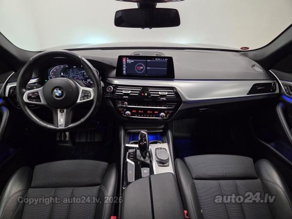Black BMW 5 Series 2020 in Tallinn, with an engine capacity of 2.00 L and mileage of 166 thousand km for 21900 €, photo 7 on AUTOMOTO.COM.LV