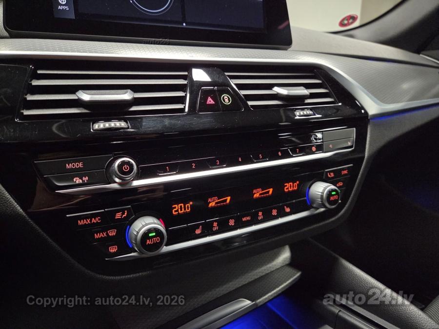 Black BMW 5 Series 2020 in Tallinn, with an engine capacity of 2.00 L and mileage of 166 thousand km for 21900 €, photo 12 on AUTOMOTO.COM.LV
