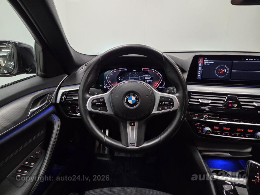 Black BMW 5 Series 2020 in Tallinn, with an engine capacity of 2.00 L and mileage of 166 thousand km for 21900 €, photo 15 on AUTOMOTO.COM.LV