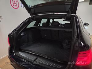 Black BMW 5 Series 2020 in Tallinn, with an engine capacity of 2.00 L and mileage of 166 thousand km for 21900 €, photo 21 on AUTOMOTO.COM.LV