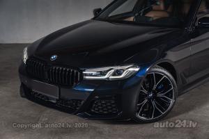 Melns BMW 5 Series 2020 Tallina, ar dzinēja tilpumu 3.00 L un nobraukumu 152 tūkst. km par 35990 €, foto 10 vietnē AUTOMOTO.COM.LV