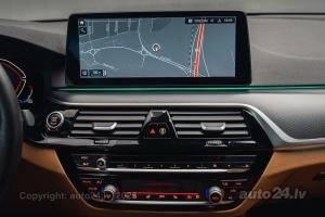Melns BMW 5 Series 2020 Tallina, ar dzinēja tilpumu 3.00 L un nobraukumu 152 tūkst. km par 35990 €, foto 19 vietnē AUTOMOTO.COM.LV
