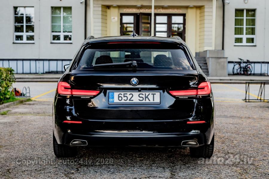 Black BMW 5 Series 2020 in Parnu, with an engine capacity of 3.00 L and mileage of 178 thousand km for 22499 €, photo 13 on AUTOMOTO.COM.LV