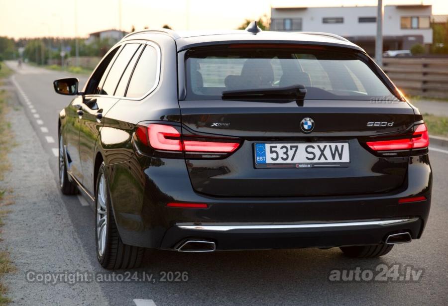 Melns BMW 5 Series 2021 Tallina, ar dzinēja tilpumu 2.00 L un nobraukumu 96 tūkst. km par 29900 €, foto 5 vietnē AUTOMOTO.COM.LV