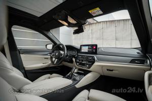 Melns BMW 5 Series 2021 Tartu, ar dzinēja tilpumu 3.00 L un nobraukumu 189 tūkst. km par 29900 €, foto 4 vietnē AUTOMOTO.COM.LV
