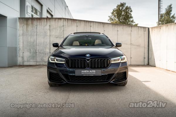 Black BMW 5 Series 2021 in Tartu, with an engine capacity of 3.00 L and mileage of 189 thousand km for 29900 €, photo 4 on AUTOMOTO.COM.LV