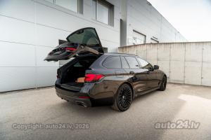 Melns BMW 5 Series 2021 Tartu, ar dzinēja tilpumu 3.00 L un nobraukumu 189 tūkst. km par 29900 €, foto 8 vietnē AUTOMOTO.COM.LV