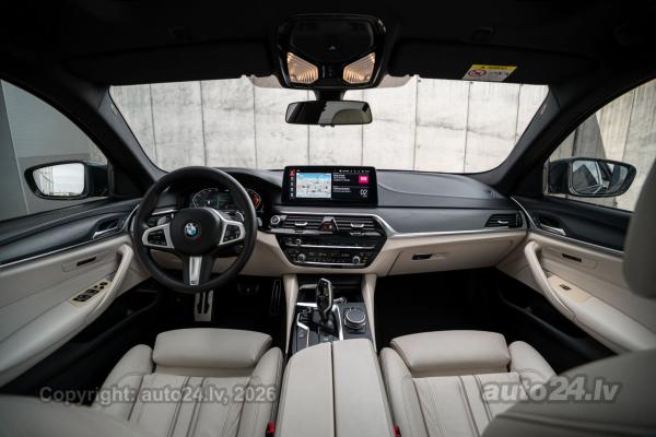 Black BMW 5 Series 2021 in Tartu, with an engine capacity of 3.00 L and mileage of 189 thousand km for 29900 €, photo 8 on AUTOMOTO.COM.LV