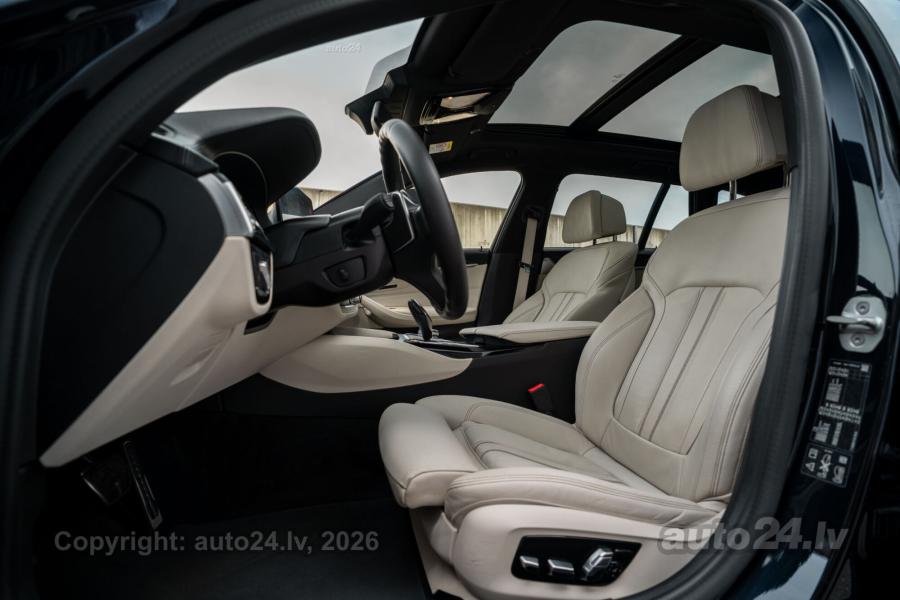 Melns BMW 5 Series 2021 Tartu, ar dzinēja tilpumu 3.00 L un nobraukumu 189 tūkst. km par 29900 €, foto 16 vietnē AUTOMOTO.COM.LV