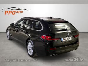 Melns BMW 5 Series 2021 Tallina, ar dzinēja tilpumu 2.00 L un nobraukumu 73 tūkst. km par 28900 €, foto 4 vietnē AUTOMOTO.COM.LV