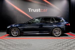 Black BMW 5 Series 2021 in Parnu, with an engine capacity of 2.00 L and mileage of 198 thousand km for 24400 €, photo 5 on AUTOMOTO.COM.LV