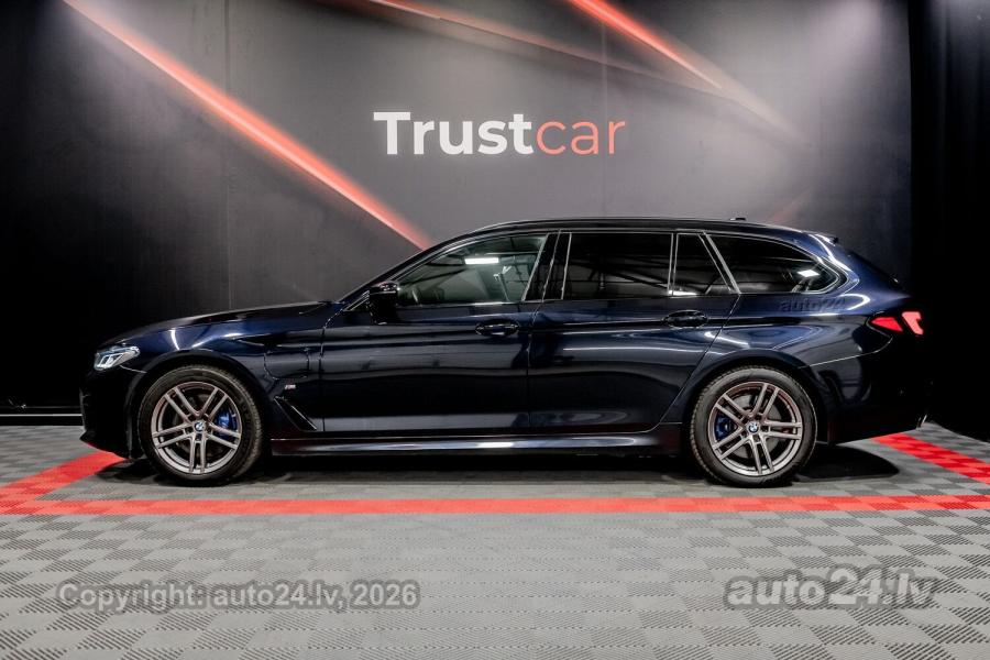 Black BMW 5 Series 2021 in Parnu, with an engine capacity of 2.00 L and mileage of 198 thousand km for 24400 €, photo 5 on AUTOMOTO.COM.LV
