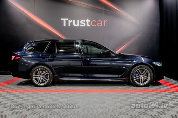 Black BMW 5 Series 2021 in Parnu, with an engine capacity of 2.00 L and mileage of 198 thousand km for 24400 €, photo 7 on AUTOMOTO.COM.LV
