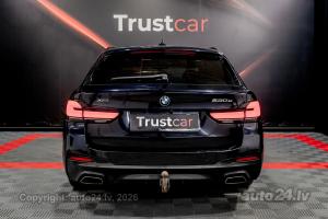 Black BMW 5 Series 2021 in Parnu, with an engine capacity of 2.00 L and mileage of 198 thousand km for 24400 €, photo 11 on AUTOMOTO.COM.LV