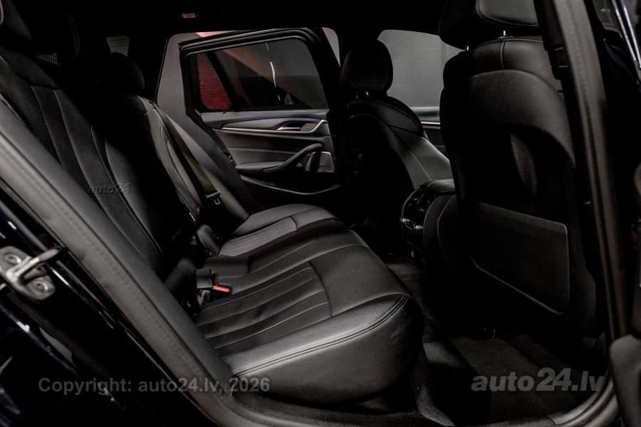 Black BMW 5 Series 2021 in Parnu, with an engine capacity of 2.00 L and mileage of 198 thousand km for 24400 €, photo 14 on AUTOMOTO.COM.LV