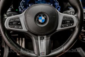 Black BMW 5 Series 2021 in Parnu, with an engine capacity of 2.00 L and mileage of 198 thousand km for 24400 €, photo 26 on AUTOMOTO.COM.LV