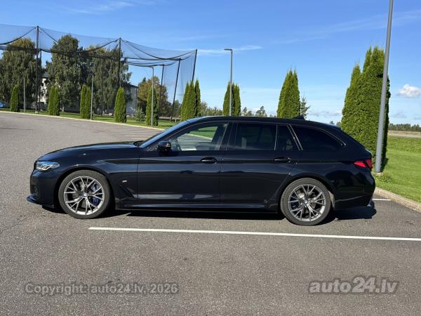 Melns BMW 5 Series 2021 Tartu, ar dzinēja tilpumu 3.00 L un nobraukumu 119 tūkst. km par 40852 €, foto 8 vietnē AUTOMOTO.COM.LV