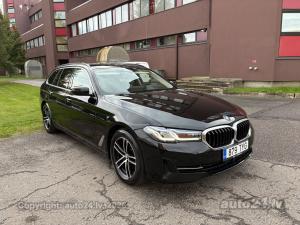 Melns BMW 5 Series 2021 Tallina, ar dzinēja tilpumu 2.00 L un nobraukumu 142 tūkst. km par 31900 €, foto 4 vietnē AUTOMOTO.COM.LV