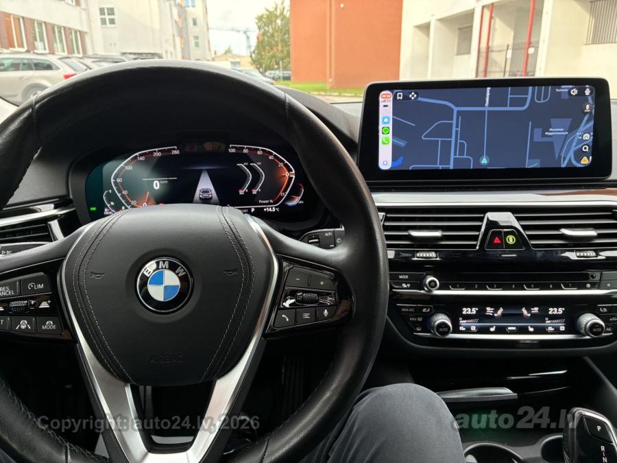 Melns BMW 5 Series 2021 Tallina, ar dzinēja tilpumu 2.00 L un nobraukumu 142 tūkst. km par 31900 €, foto 9 vietnē AUTOMOTO.COM.LV