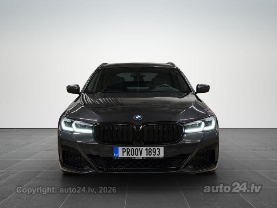 Melns BMW 5 Series 2022 Pērnava, ar dzinēja tilpumu 2.00 L un nobraukumu 148 tūkst. km par 29900 €, foto 2 vietnē AUTOMOTO.COM.LV