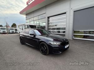 Melns BMW 5 Series 2022 Tallina, ar dzinēja tilpumu 2.00 L un nobraukumu 160 tūkst. km par 33990 €, foto 3 vietnē AUTOMOTO.COM.LV