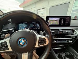 Melns BMW 5 Series 2022 Tallina, ar dzinēja tilpumu 2.00 L un nobraukumu 160 tūkst. km par 33990 €, foto 10 vietnē AUTOMOTO.COM.LV