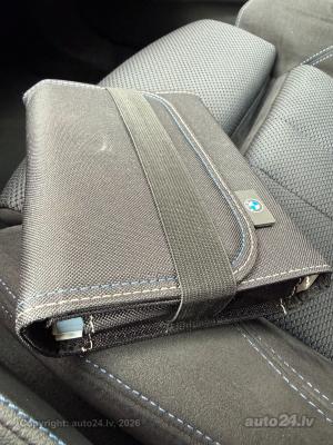 Melns BMW 5 Series 2022 Tallina, ar dzinēja tilpumu 2.00 L un nobraukumu 160 tūkst. km par 33990 €, foto 19 vietnē AUTOMOTO.COM.LV