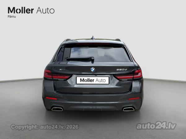 Melns BMW 5 Series 2022 Pērnava, ar dzinēja tilpumu 2.00 L un nobraukumu 192 tūkst. km par 29900 €, foto 4 vietnē AUTOMOTO.COM.LV