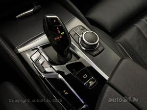 Melns BMW 5 Series 2022 Pērnava, ar dzinēja tilpumu 2.00 L un nobraukumu 192 tūkst. km par 29900 €, foto 19 vietnē AUTOMOTO.COM.LV