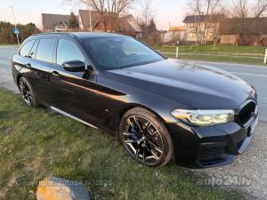 Melns BMW 5 Series 2022 Tallina, ar dzinēja tilpumu 3.00 L un nobraukumu 109 tūkst. km par 38900 €, foto 3 vietnē AUTOMOTO.COM.LV