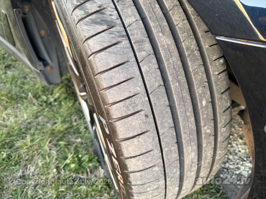Melns BMW 5 Series 2022 Tallina, ar dzinēja tilpumu 3.00 L un nobraukumu 109 tūkst. km par 38900 €, foto 14 vietnē AUTOMOTO.COM.LV