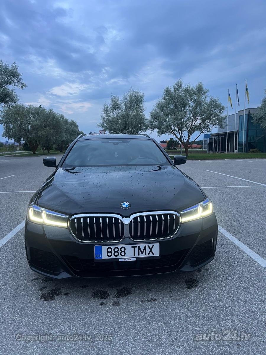 Black BMW 5 Series 2022 in Tartu, with an engine capacity of 3.00 L and mileage of 215 thousand km for 27000 €, photo 7 on AUTOMOTO.COM.LV