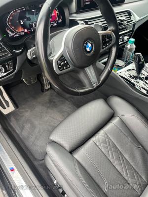 Black BMW 5 Series 2022 in Tartu, with an engine capacity of 3.00 L and mileage of 215 thousand km for 27000 €, photo 9 on AUTOMOTO.COM.LV
