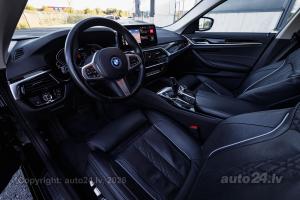 Black BMW 5 Series 2022 in Tallinn, with an engine capacity of 2.00 L and mileage of 139 thousand km for 29990 €, photo 7 on AUTOMOTO.COM.LV