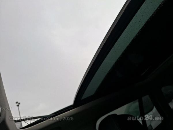 Melns BMW 5 Series 2023 Rapla, ar dzinēja tilpumu 2.00 L un nobraukumu 91 tūkst. km par 36766 €, foto 11 vietnē AUTOMOTO.COM.LV