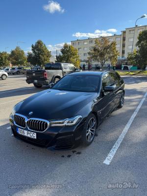 Melns BMW 5 Series 2023 Tallina, ar dzinēja tilpumu 2.00 L un nobraukumu 39 tūkst. km par 39900 €, foto  vietnē AUTOMOTO.COM.LV