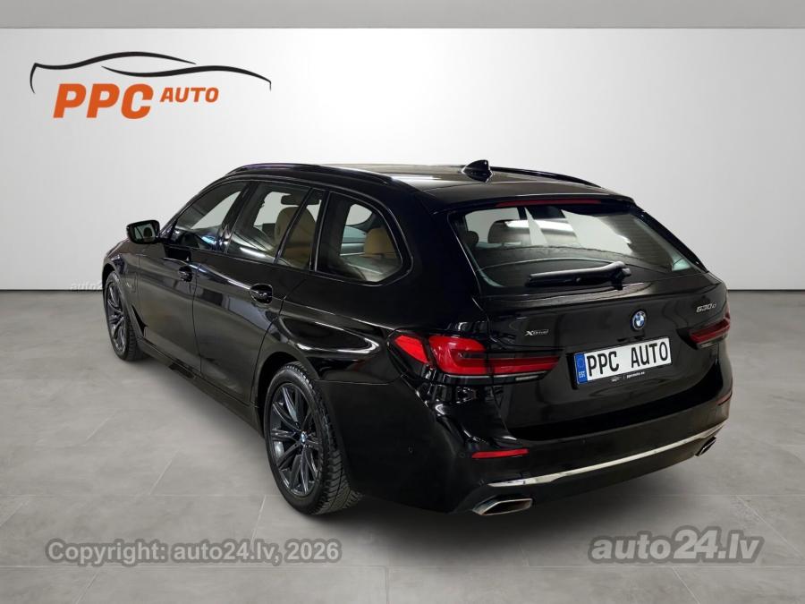 Melns BMW 5 Series 2023 Tallina, ar dzinēja tilpumu 0.00 L un nobraukumu 105 tūkst. km par 32900 €, foto 4 vietnē AUTOMOTO.COM.LV
