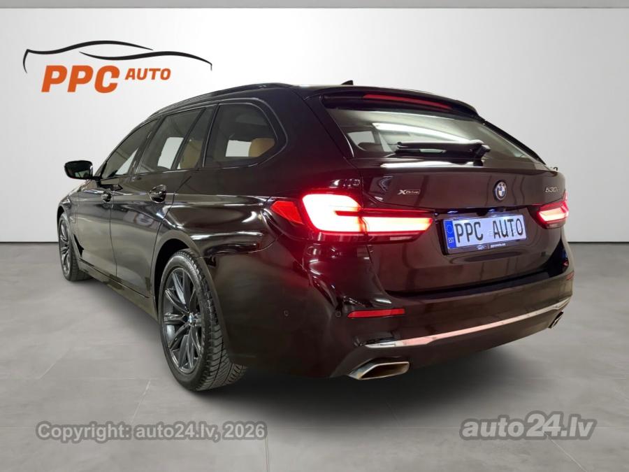Melns BMW 5 Series 2023 Tallina, ar dzinēja tilpumu 0.00 L un nobraukumu 105 tūkst. km par 32900 €, foto 6 vietnē AUTOMOTO.COM.LV