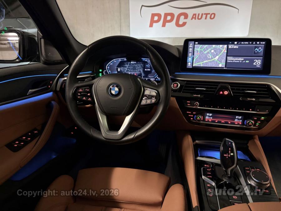 Melns BMW 5 Series 2023 Tallina, ar dzinēja tilpumu 0.00 L un nobraukumu 105 tūkst. km par 32900 €, foto 8 vietnē AUTOMOTO.COM.LV