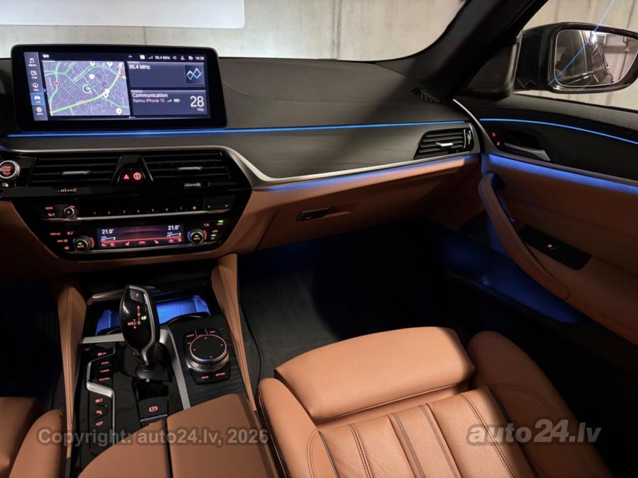 Melns BMW 5 Series 2023 Tallina, ar dzinēja tilpumu 0.00 L un nobraukumu 105 tūkst. km par 32900 €, foto 9 vietnē AUTOMOTO.COM.LV