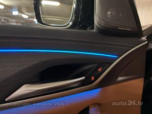 Melns BMW 5 Series 2023 Tallina, ar dzinēja tilpumu 0.00 L un nobraukumu 105 tūkst. km par 32900 €, foto 11 vietnē AUTOMOTO.COM.LV