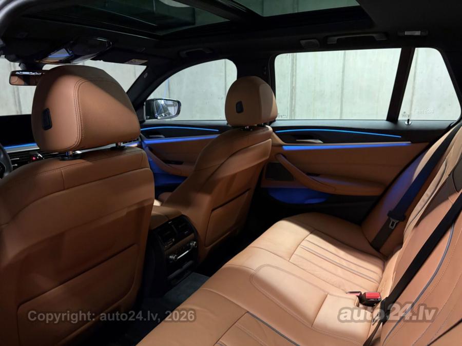 Melns BMW 5 Series 2023 Tallina, ar dzinēja tilpumu 0.00 L un nobraukumu 105 tūkst. km par 32900 €, foto 13 vietnē AUTOMOTO.COM.LV