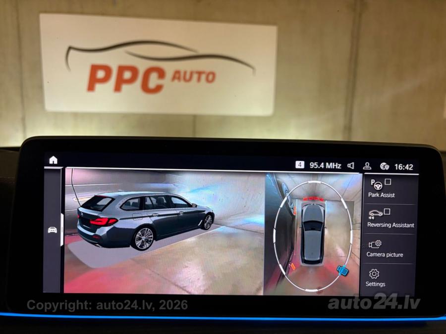 Melns BMW 5 Series 2023 Tallina, ar dzinēja tilpumu 0.00 L un nobraukumu 105 tūkst. km par 32900 €, foto 17 vietnē AUTOMOTO.COM.LV