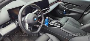 Melns BMW 5 Series 2024 Tallina, ar dzinēja tilpumu 3.00 L un nobraukumu 75 tūkst. km par 55900 €, foto 8 vietnē AUTOMOTO.COM.LV