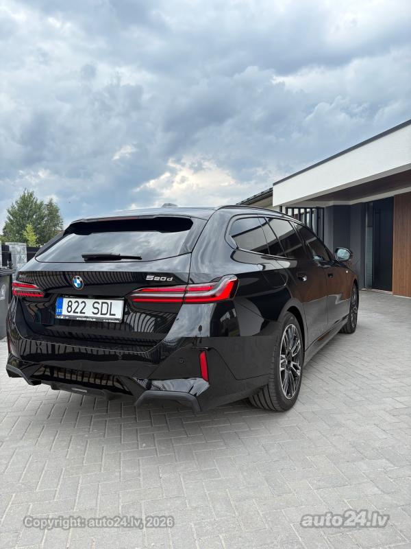 Melns BMW 5 Series 2024 Tartu, ar dzinēja tilpumu 2.00 L un nobraukumu 37 tūkst. km par 54900 €, foto 5 vietnē AUTOMOTO.COM.LV
