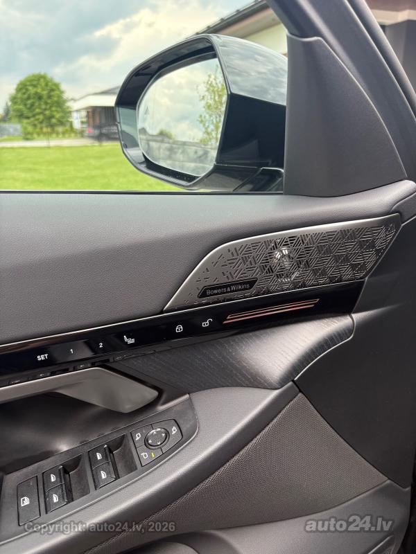 Melns BMW 5 Series 2024 Tartu, ar dzinēja tilpumu 2.00 L un nobraukumu 37 tūkst. km par 54900 €, foto 11 vietnē AUTOMOTO.COM.LV